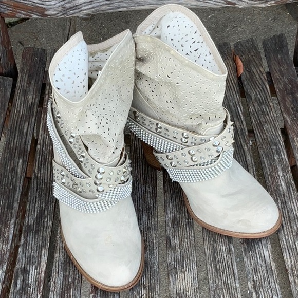 Not Rated | Shoes | Not Rated White Heeled Studded Women Boots Size 8 ...